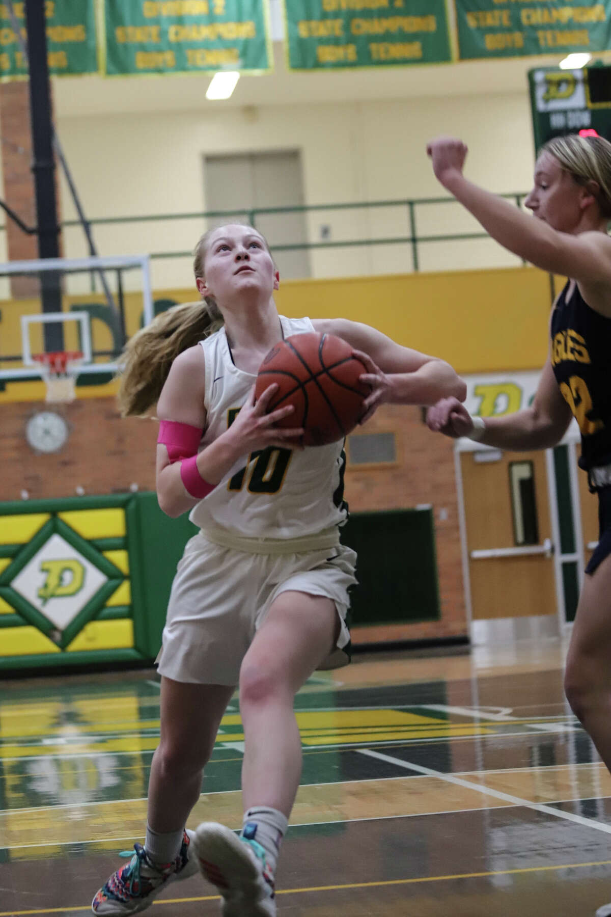 Dow girls' basketball falls to 0-3