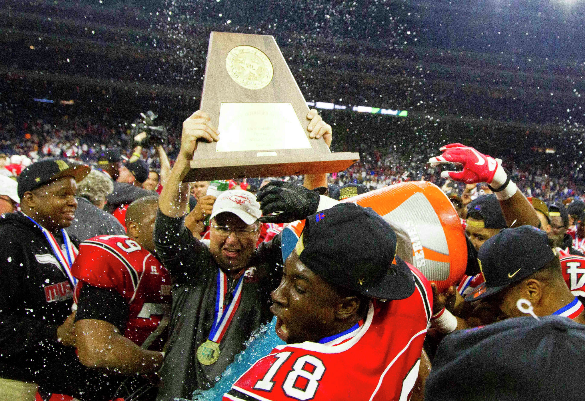 North Shore, Katy football teams look to take it back to 2015