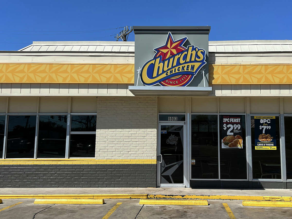 National Fried Chicken Day: Top 5 chains in San Antonio