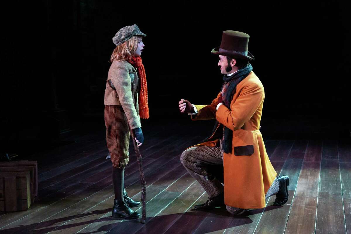 Alley’s ‘Christmas Carol’ will delight the most cynical of theater patrons