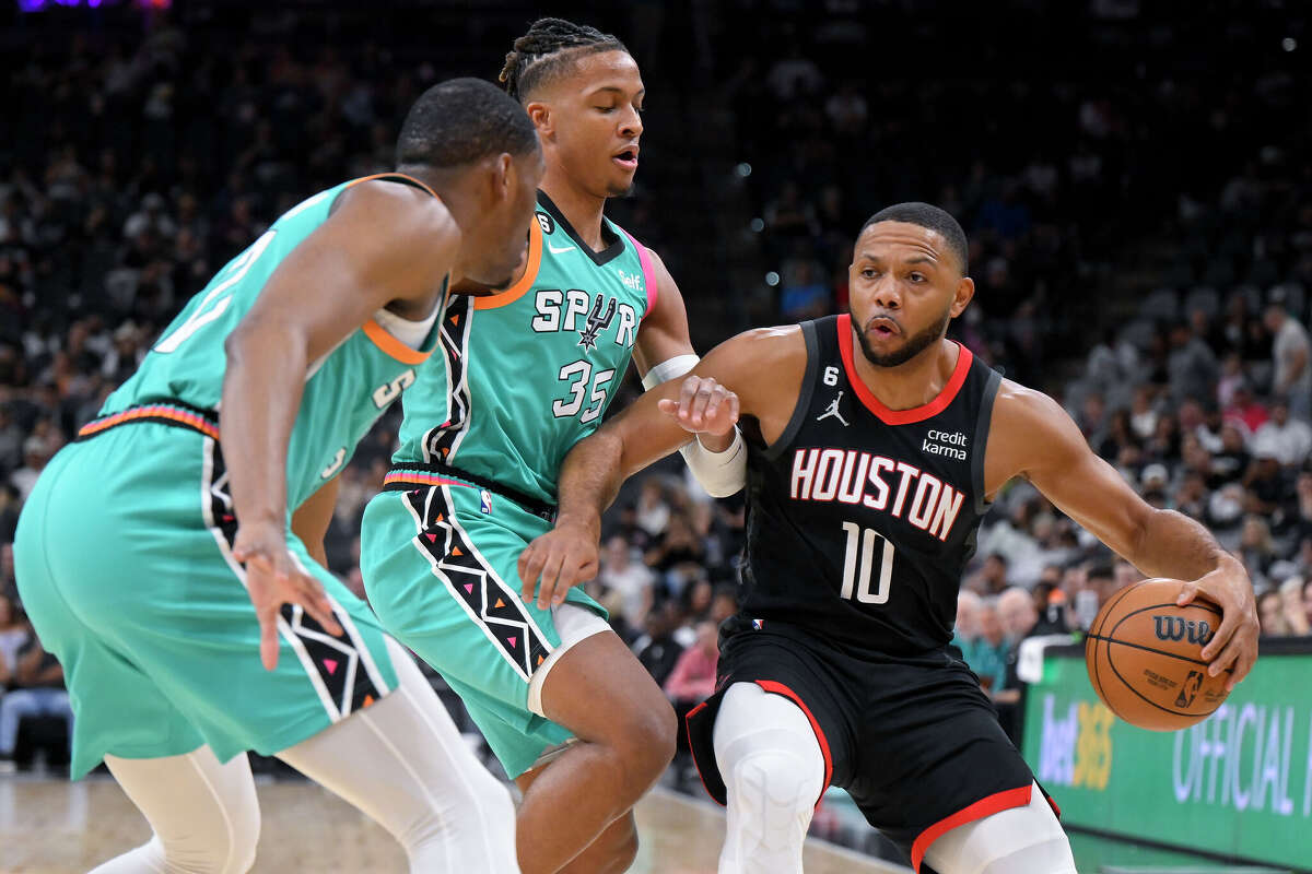 Houston Rockets' defense has a tough night vs. San Antonio Spurs