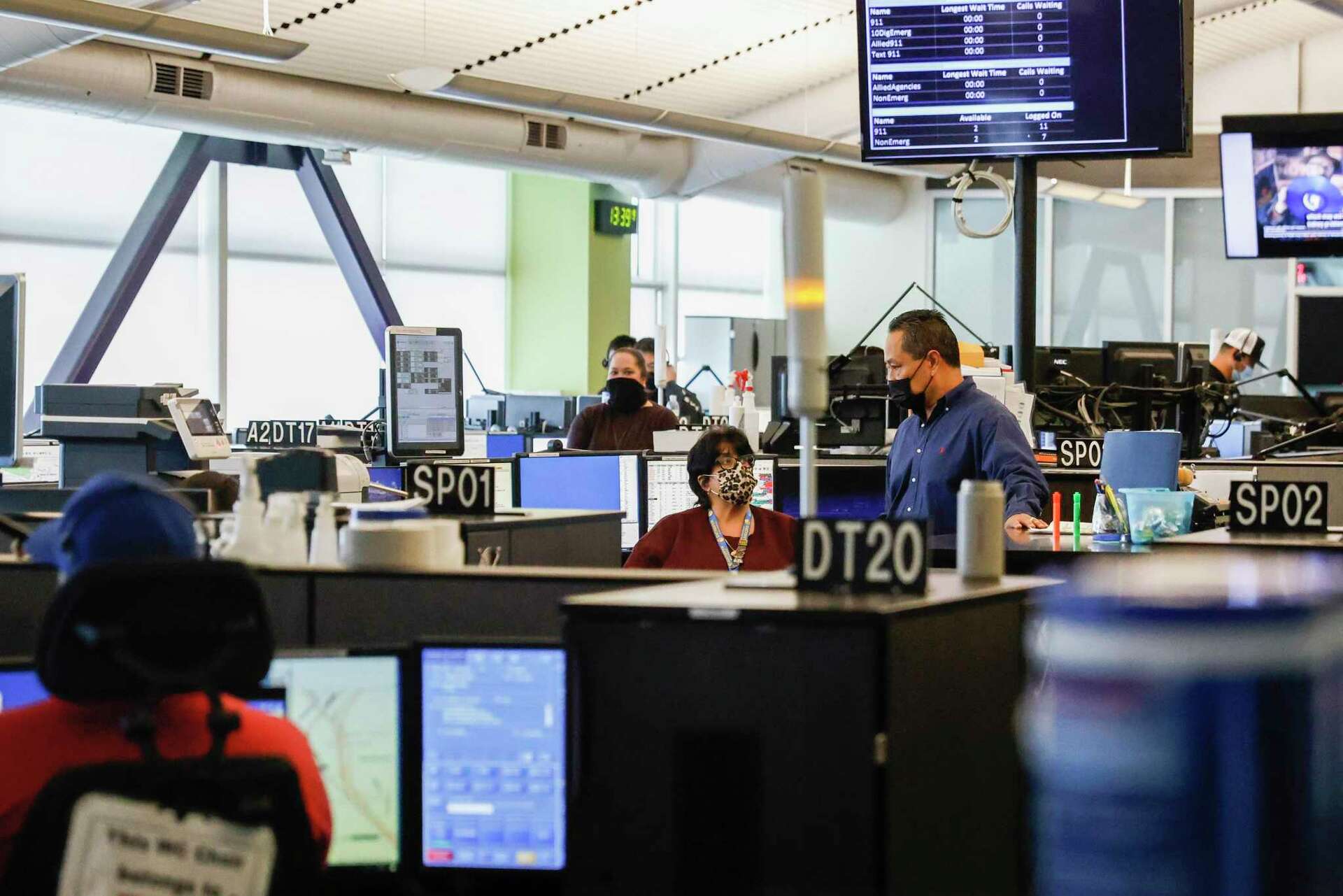 S.F.’s 911 dispatch struggling amid staff shortage: ‘We are bleeding’