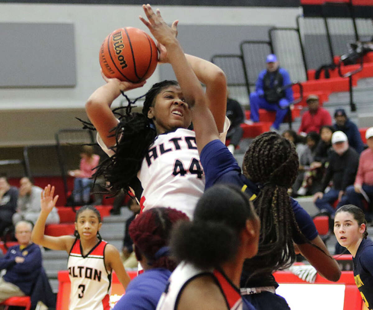 Short-handed Redbirds beat shorter-handed Panthers in SWC showdown