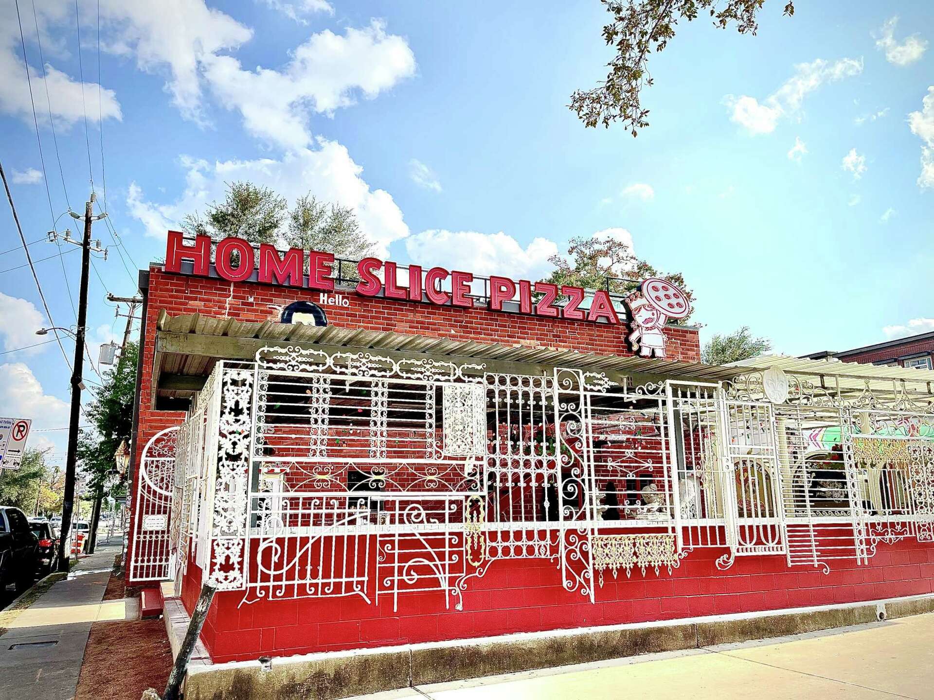 Home Slice Pizza opens today in Midtown Houston