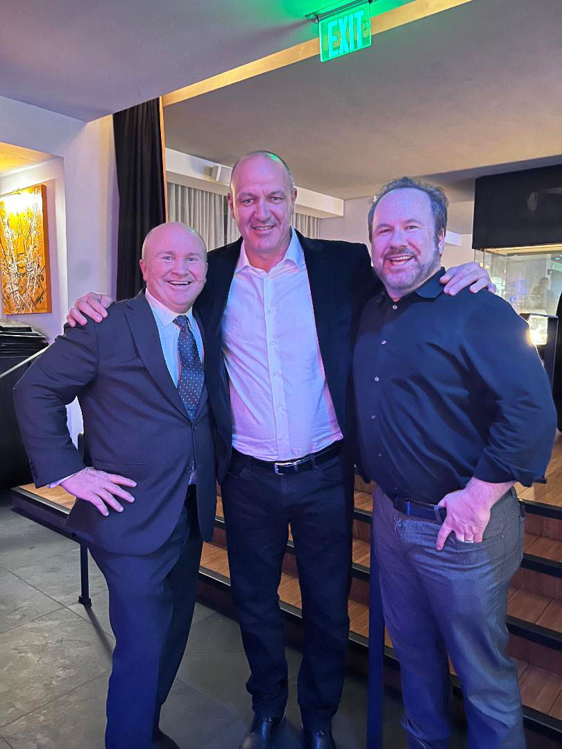 The Dish: Ryan Reynolds, Blake Lively seen on North Pole Express