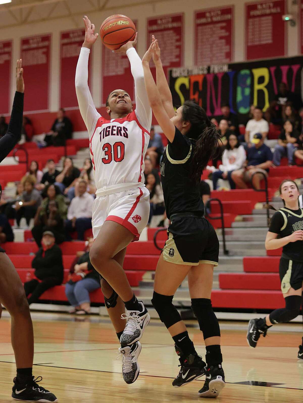 Katy Tigers defeat Jordan Warriors for 11th straight victory