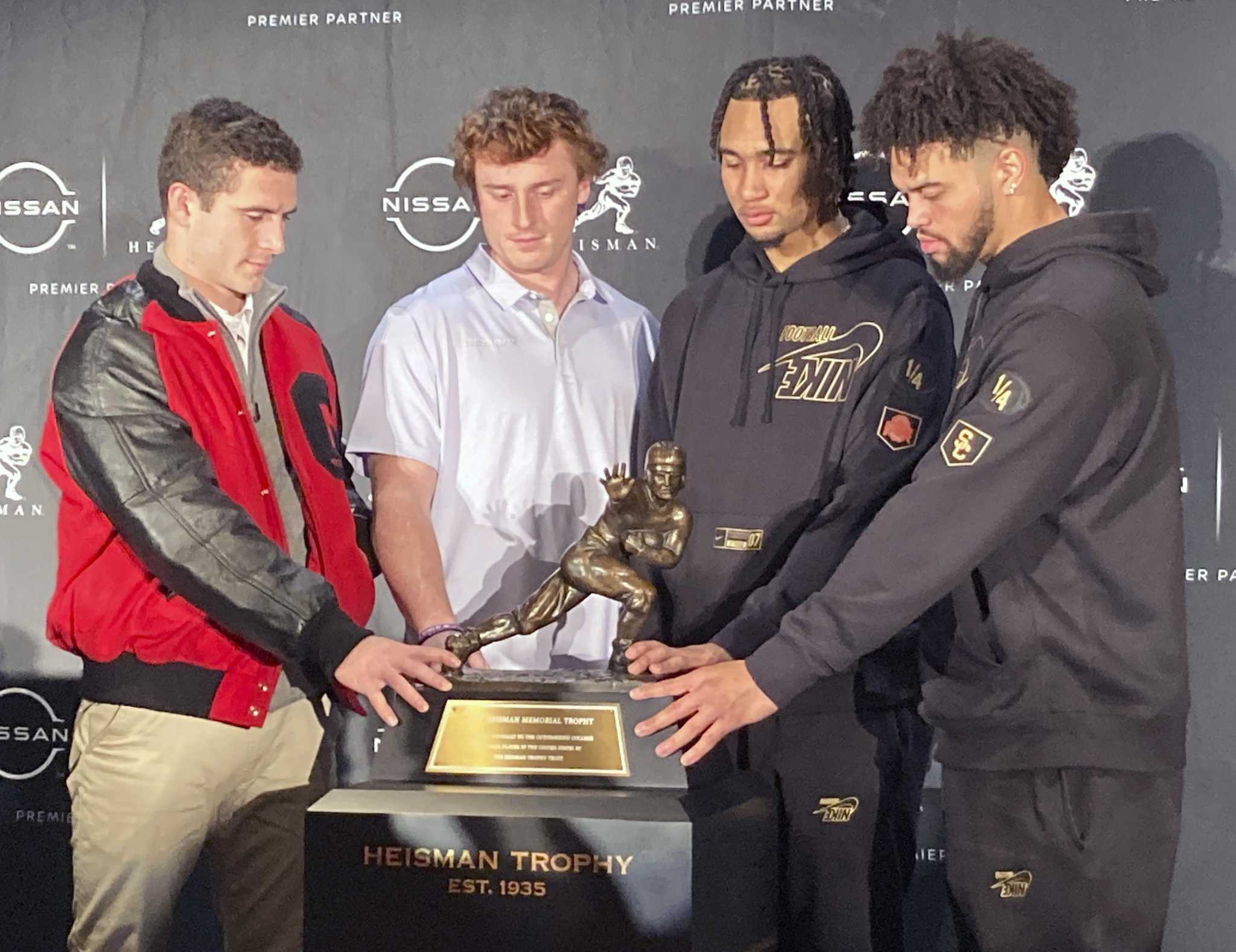 Sports digest: Heisman Trophy finalists gather in Manhattan