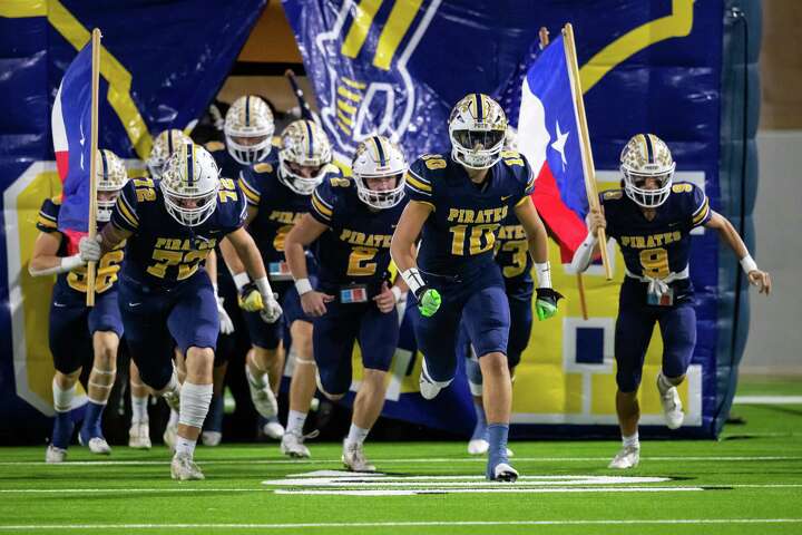 LIVE: Poth Texas 3A state championship game