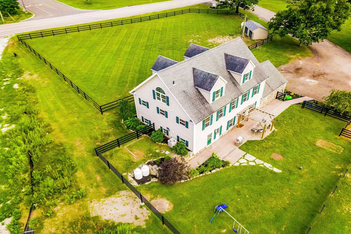 $1.8M farm in Clinton has three rings for horse competitions