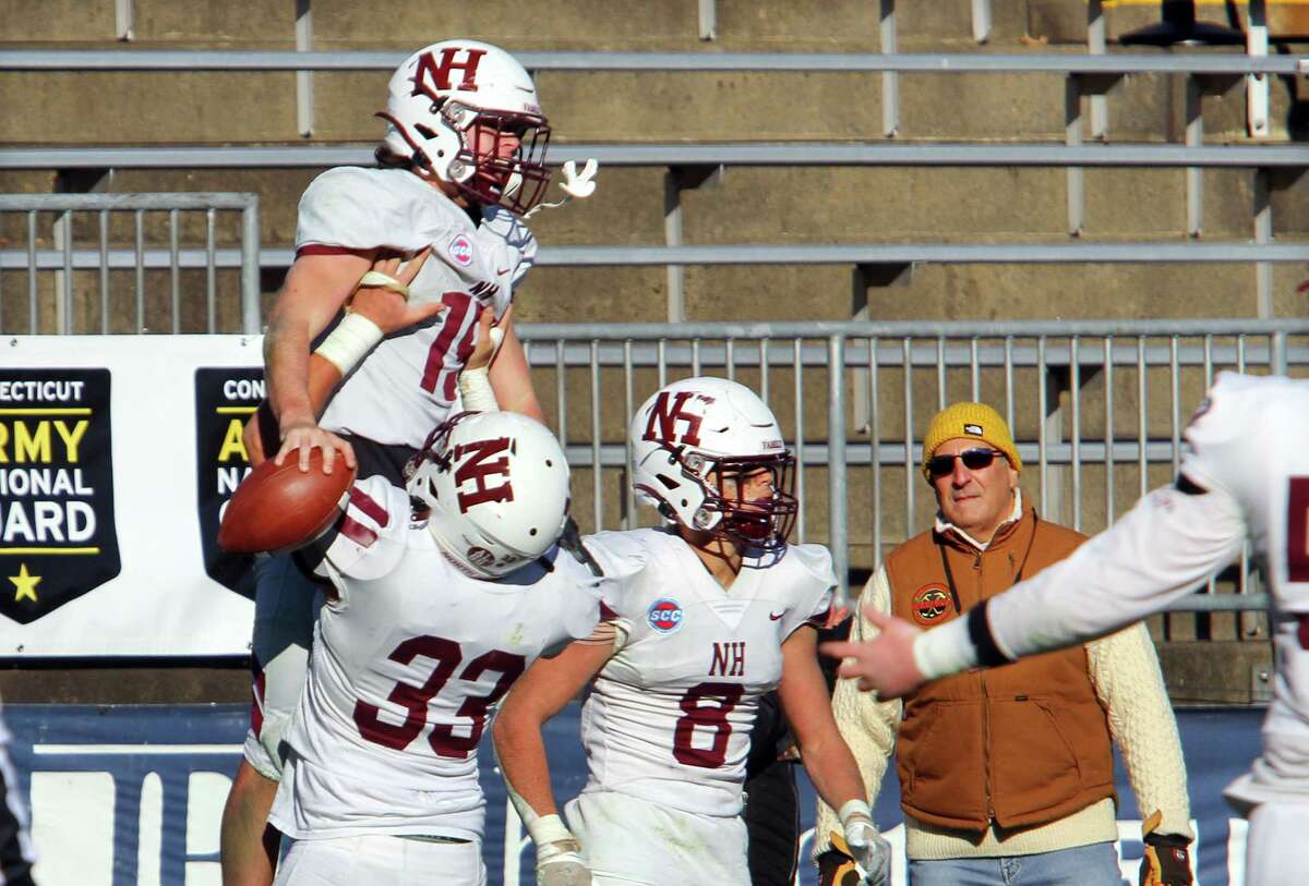North Haven beats Killingly in Class MM CT high school football final