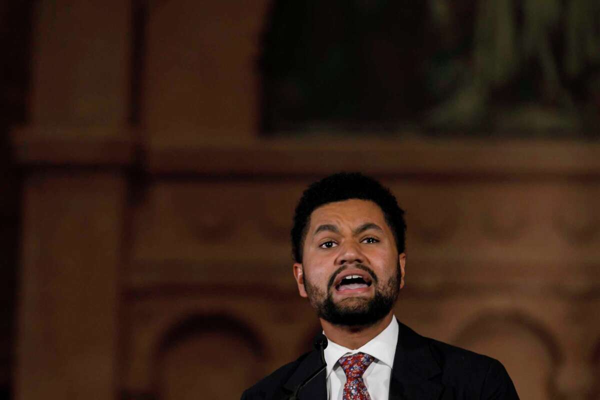 Uvalde families find their kin in nation’s network of pain