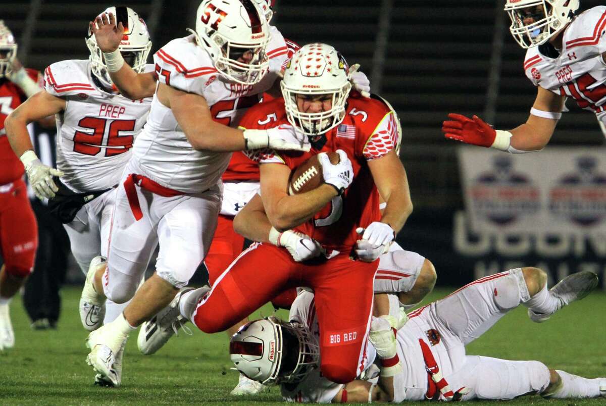 Greenwich defeats Fairfield Prep, claims 9th CT LL football title