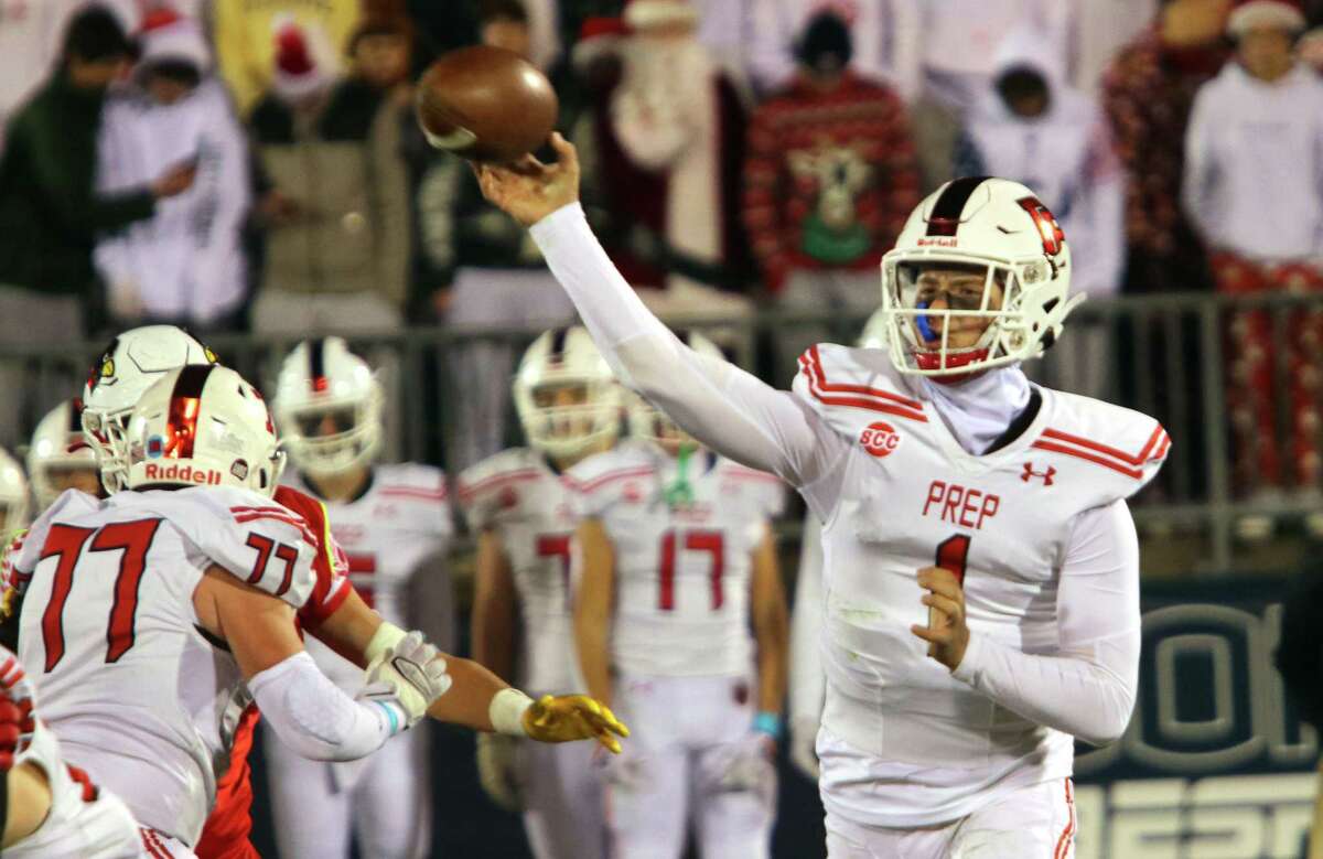 Greenwich defeats Fairfield Prep, claims 9th CT LL football title