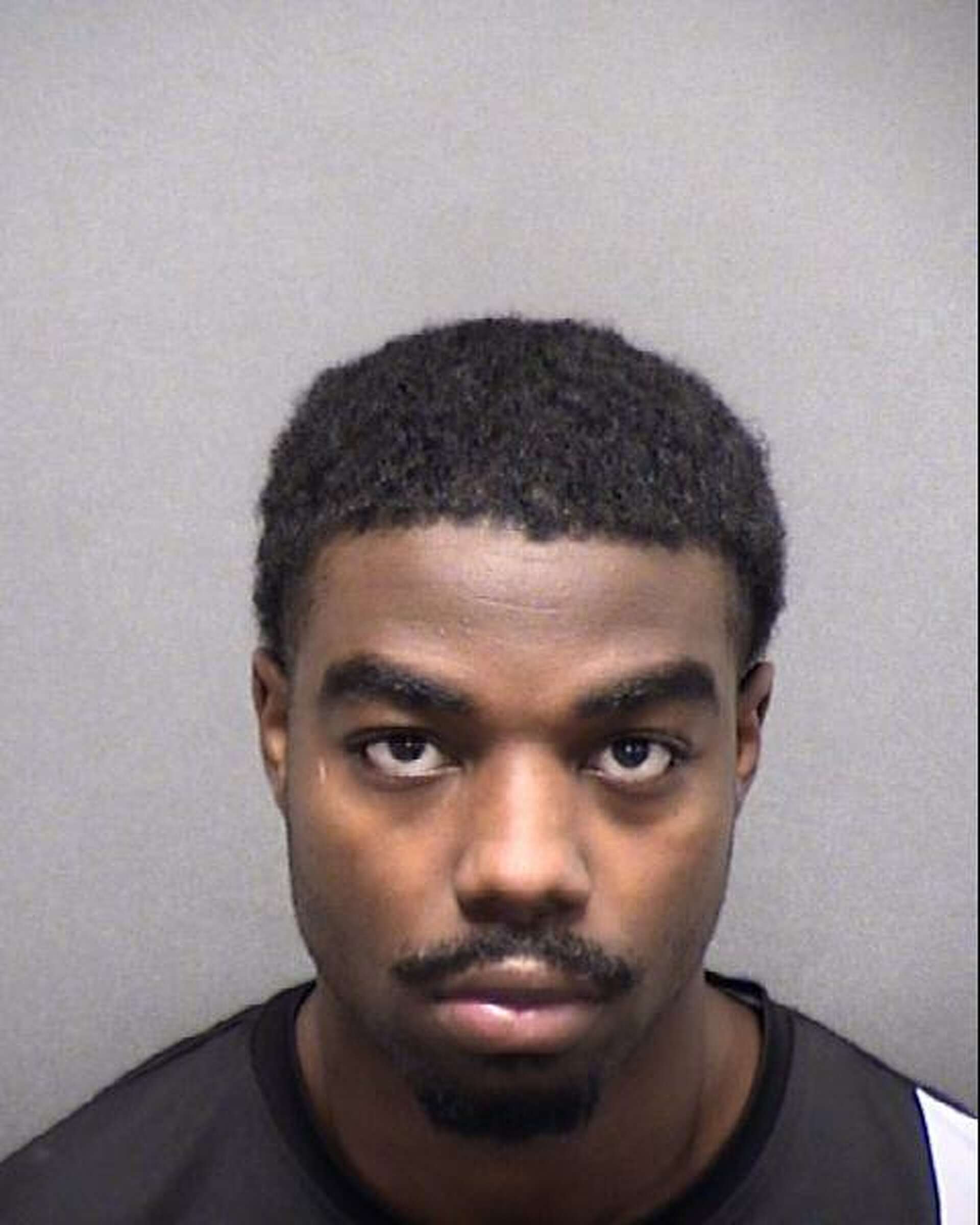 San Antonio man indicted in killings at Hollywood Park bar