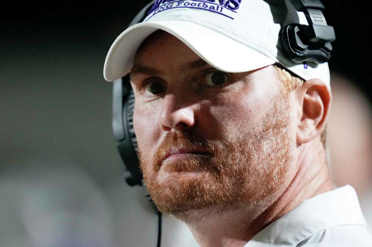 Port Neches-Groves' Jeff Joseph named Super Gold Coach of the Year