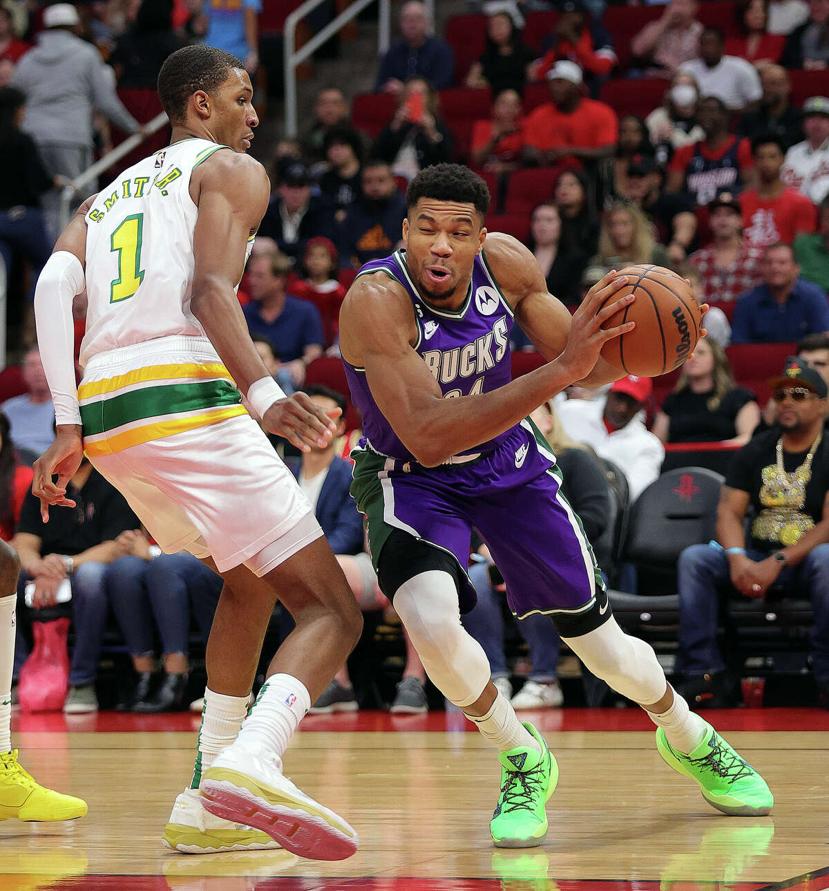 Houston Rockets keep rolling at home with win vs. Milwaukee Bucks