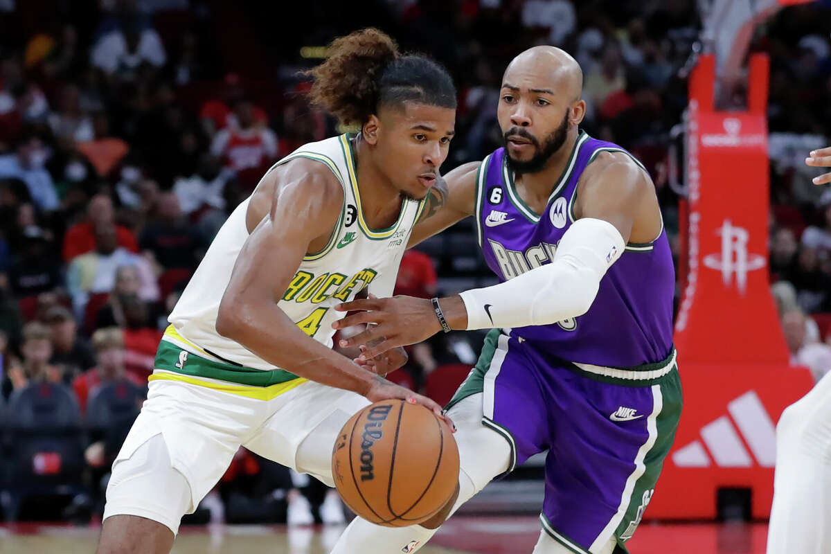 Houston Rockets show vastly improved defense in Bucks rematch