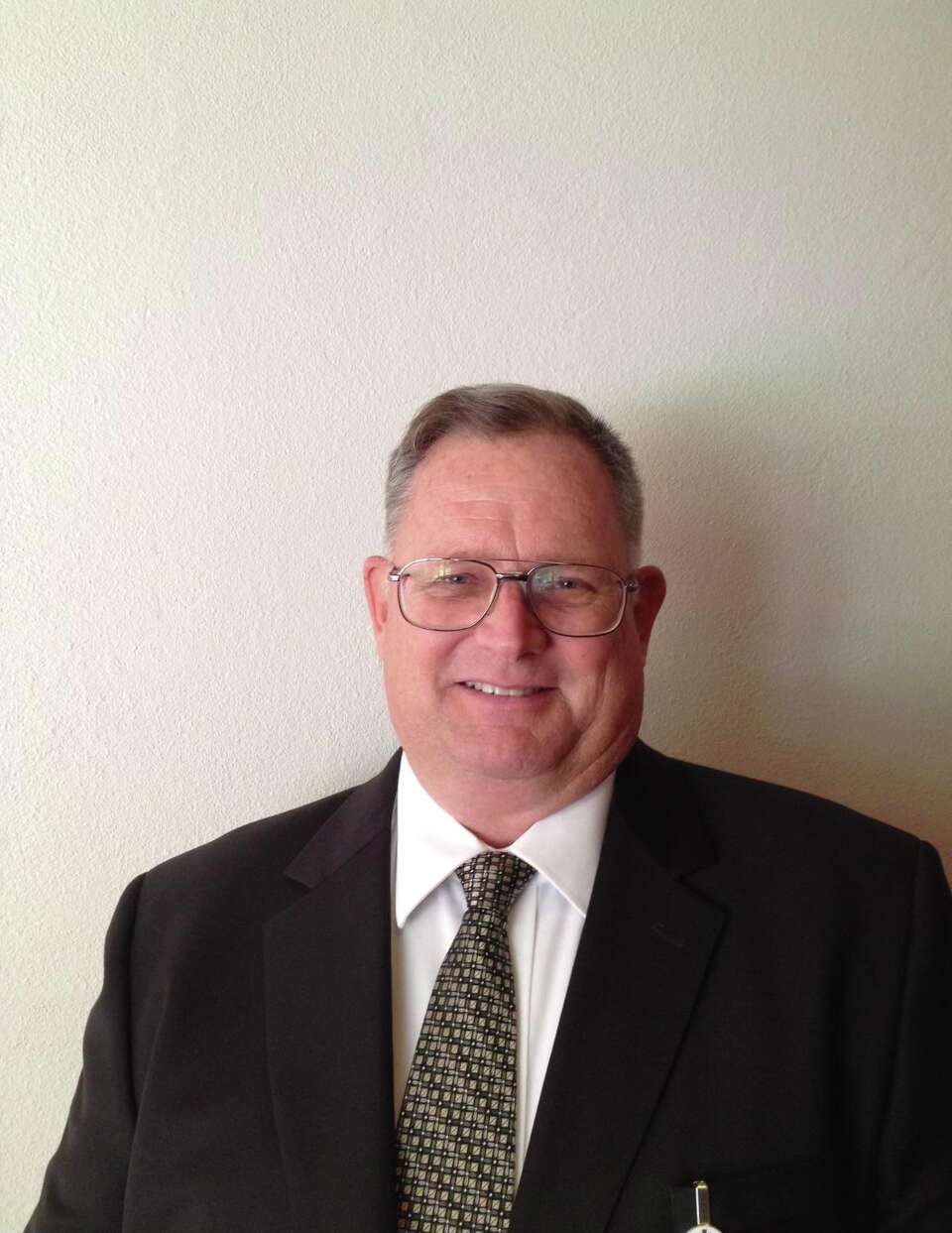 Waitress says former Marine was killed while protecting her from ...