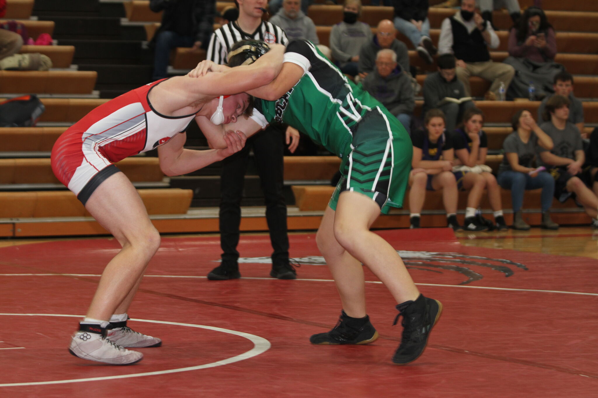 Benzie Central wrestling has successful weekend