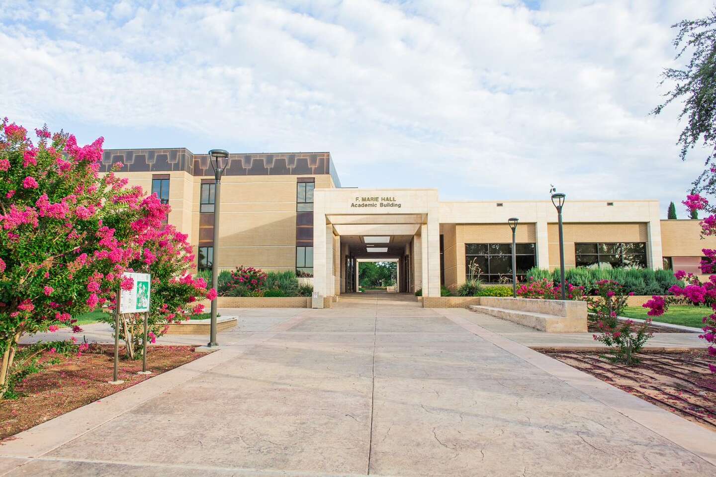 By the numbers: A look at Midland College enrollment, demographics