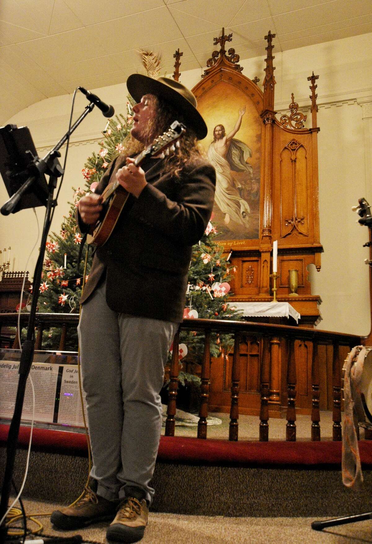 Manistee musicians 'take the stage' at Old Kirke Museum