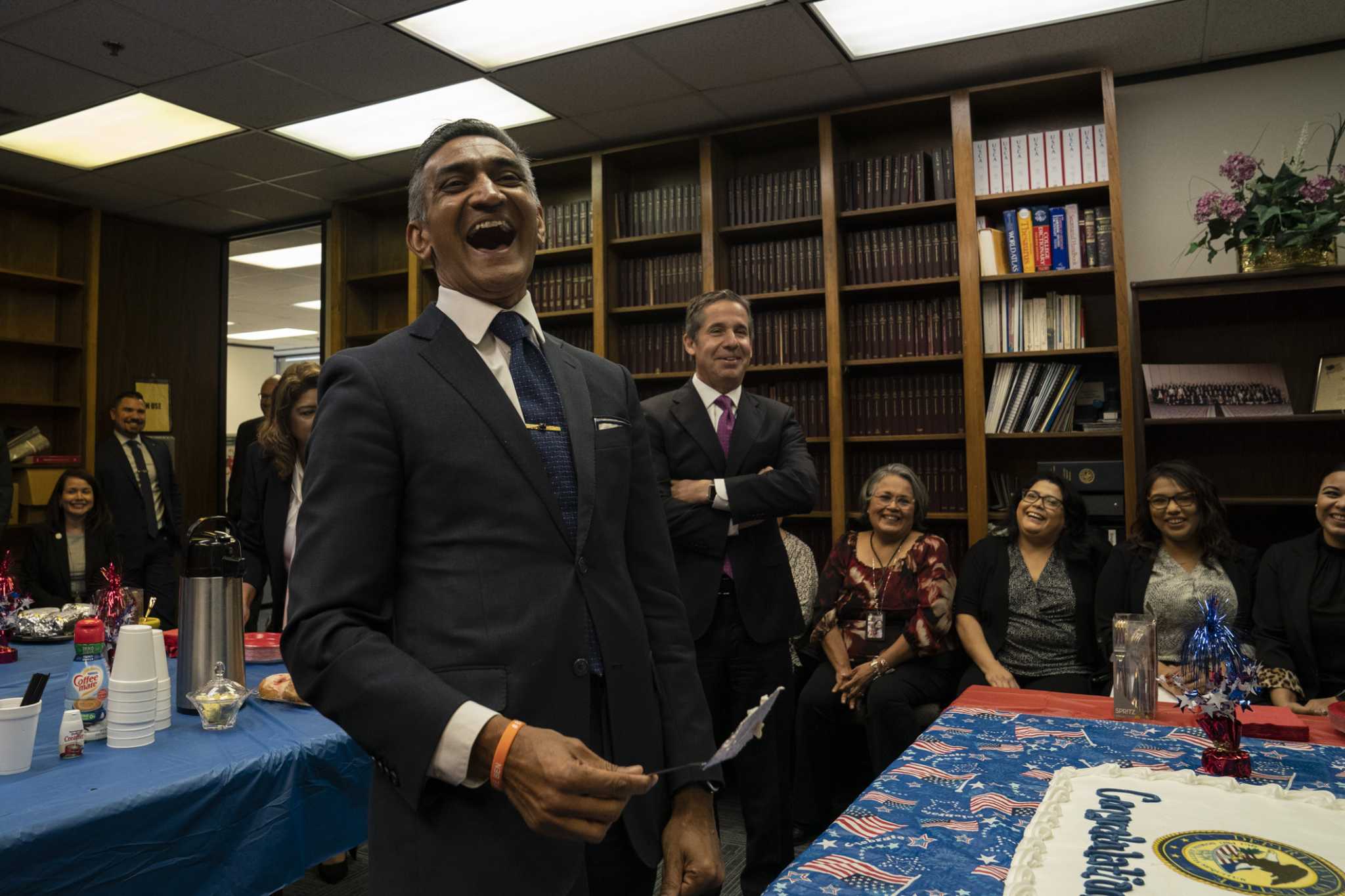 Alamdar Hamdani sworn in as U.S. Attorney for Southern District of Texas