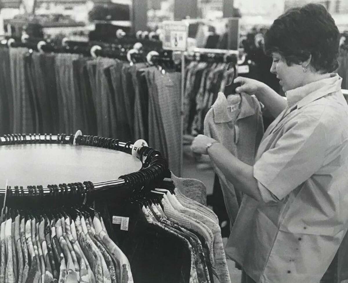 Throwback: Kmart kicks off South Saginaw business boom