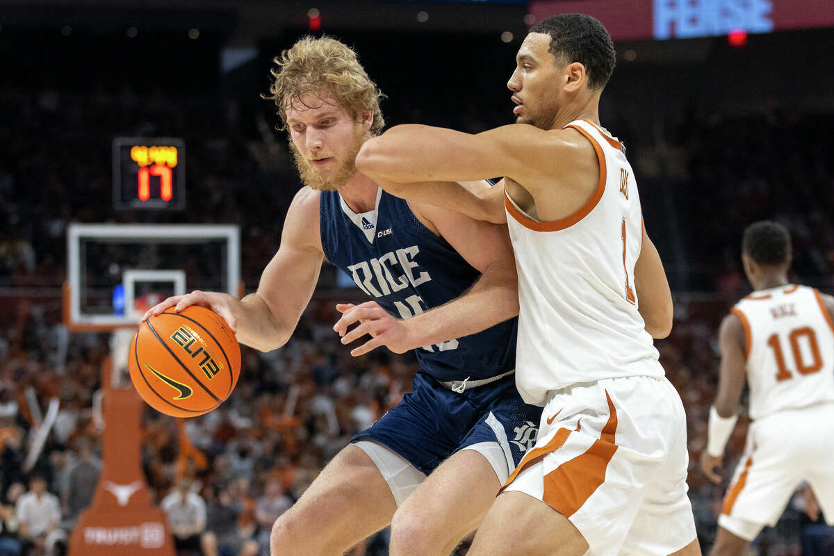 No. 7 Texas Longhorns pull away from Rice Owls in overtime