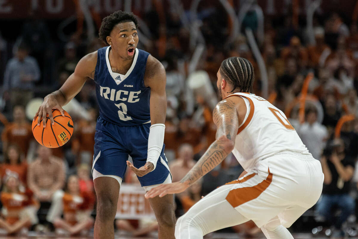 No. 7 Texas Longhorns pull away from Rice Owls in overtime