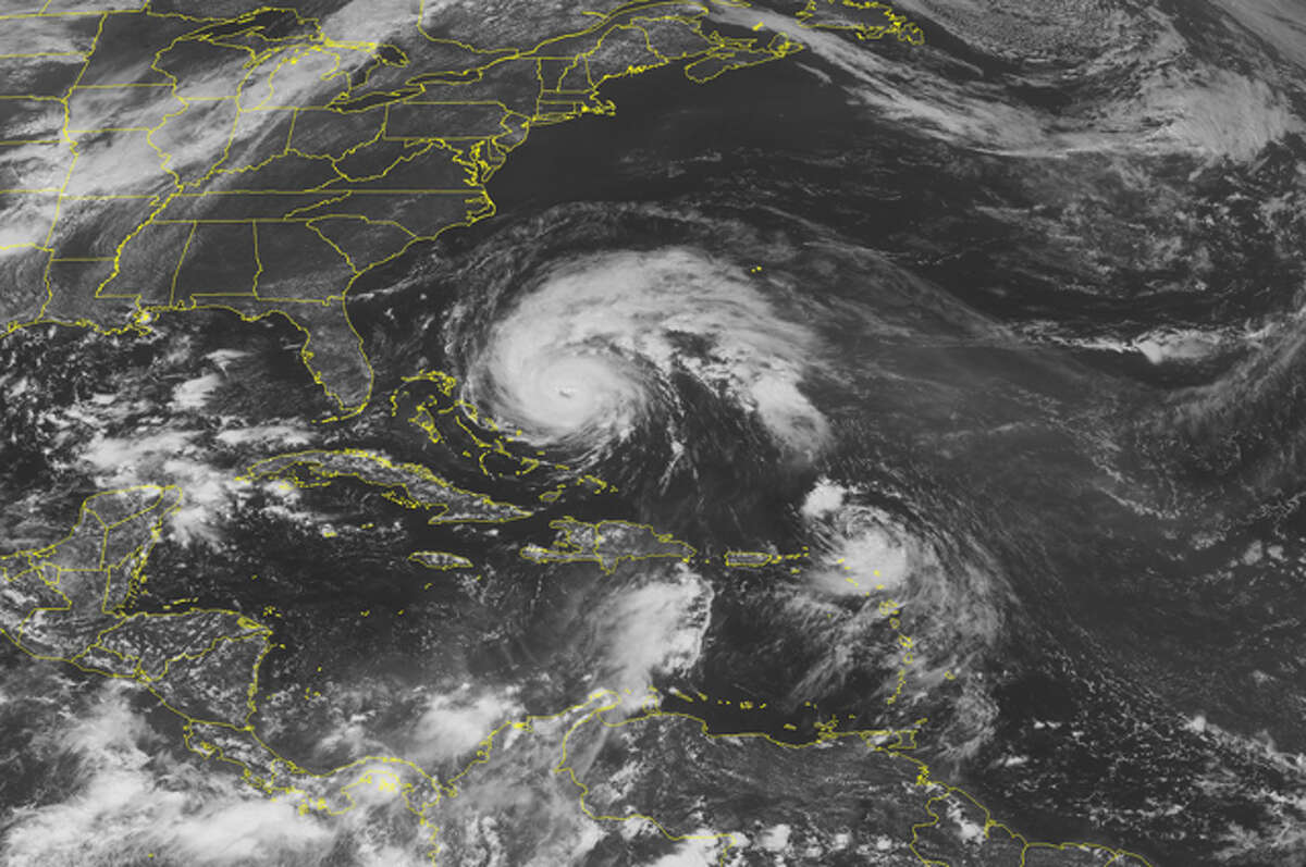 East Coast preps for Hurricane Earl