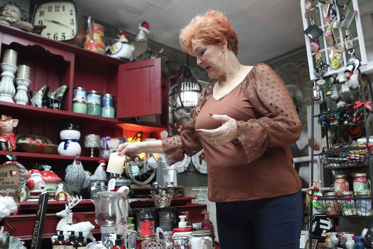 After 29 years in the Postal Service, Grangerland woman turns shop and ...