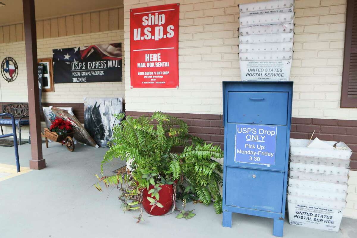 After 29 years in the Postal Service, Grangerland woman turns shop and ...