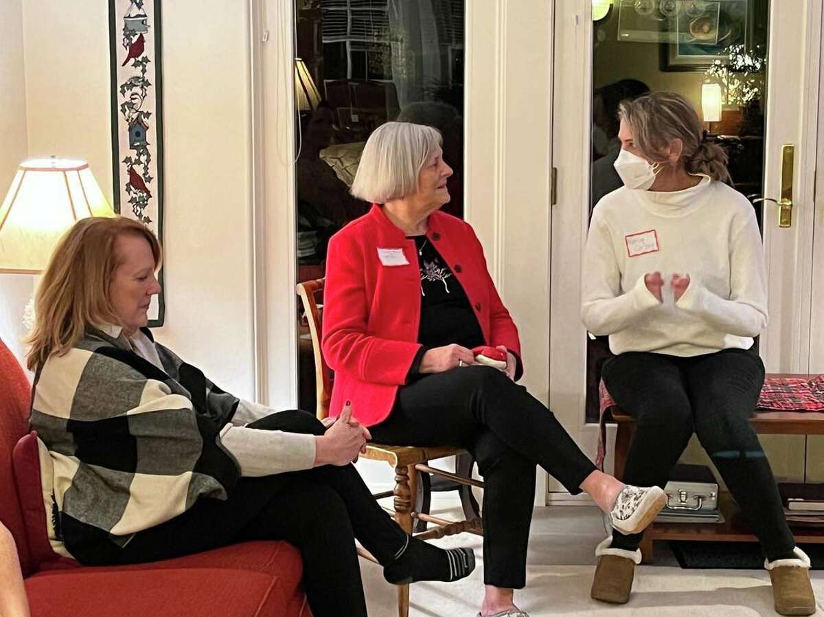 Neighborhood cookie exchange continues for 35th year in Midland