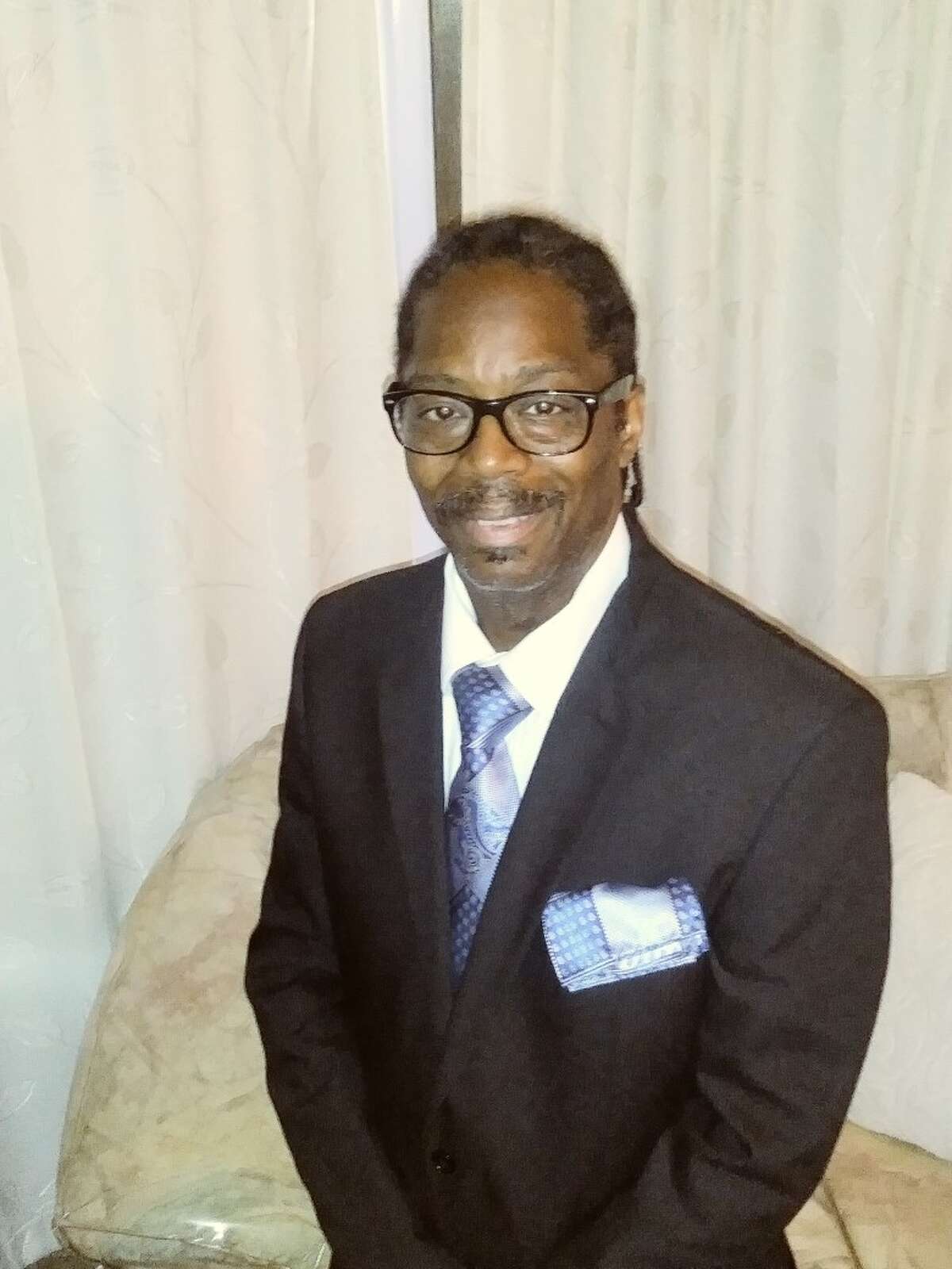 Streater, Christmas both seeking Ward 21 New Haven alder seat