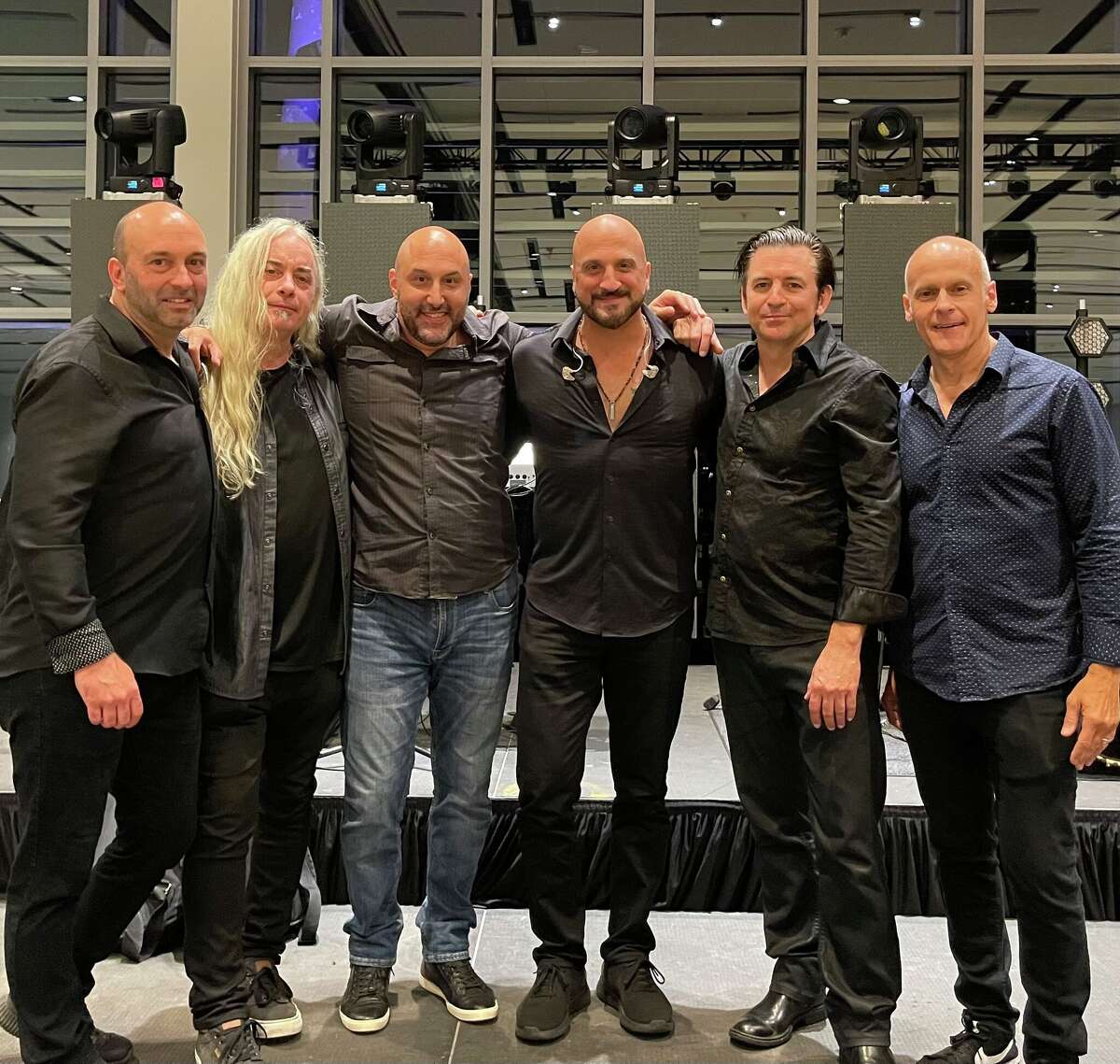 Billy Joel musician Mike DelGuidice to play at Mohegan Sun