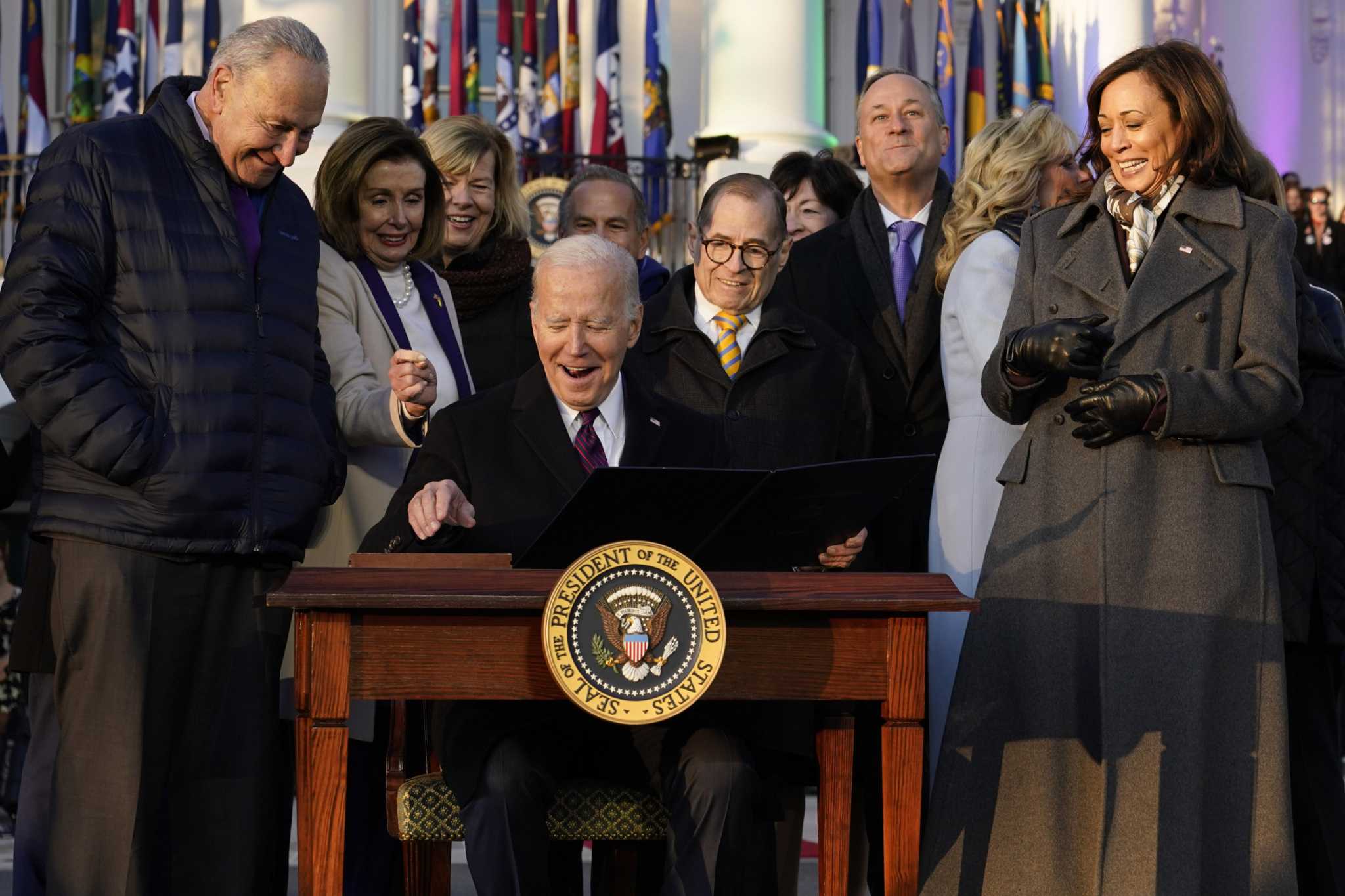 As Biden Signs Same Sex Marriage Bill Transgender Leaders Hope The
