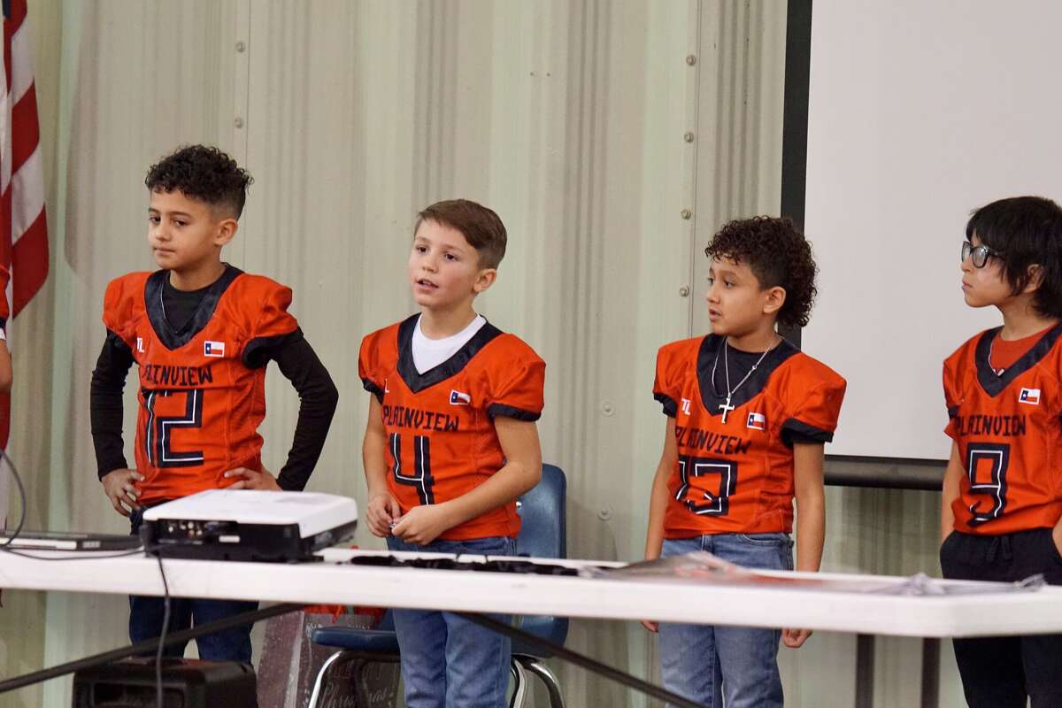 Plainview Elite Athletes recognized at banquet