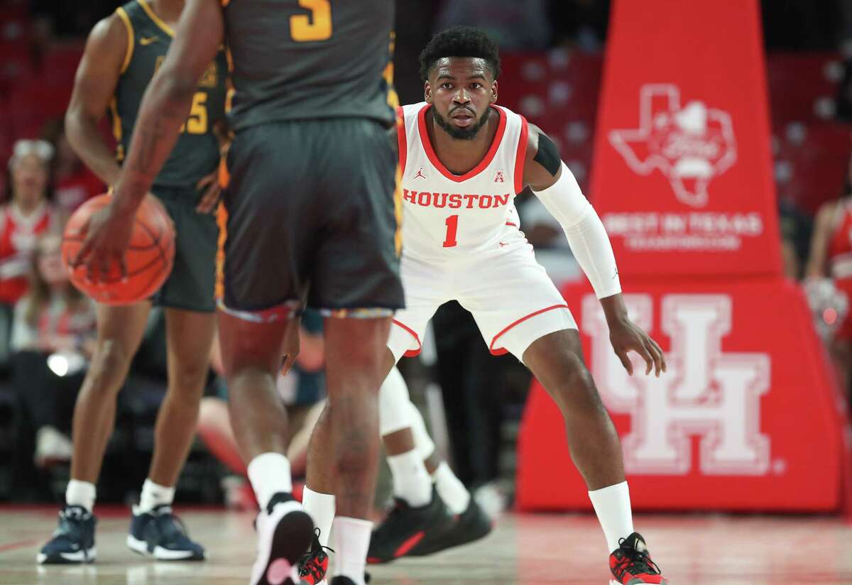 UH basketball: Cougars bounce back with big win over N.C. A&T