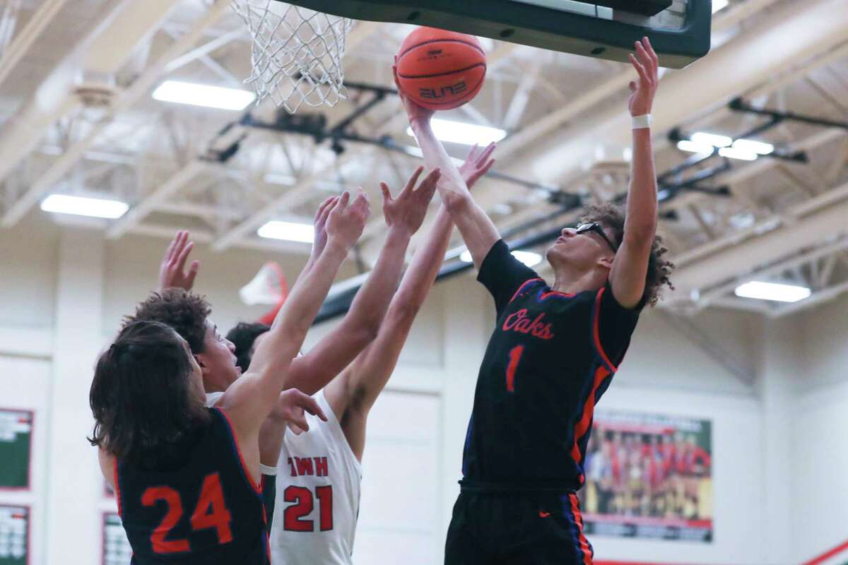 The Woodlands takes down Grand Oaks in battle of 13-6A unbeatens