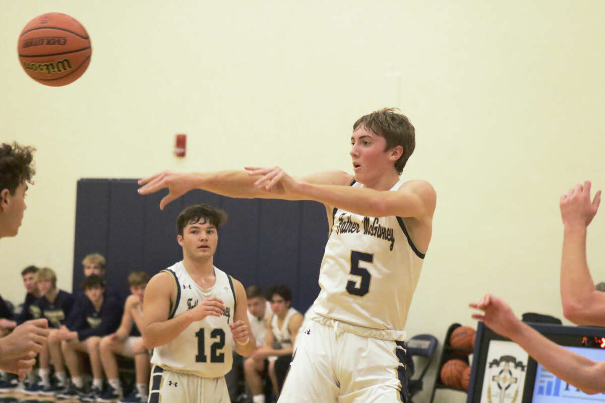 Griffins prevail despite Lions’ comeback