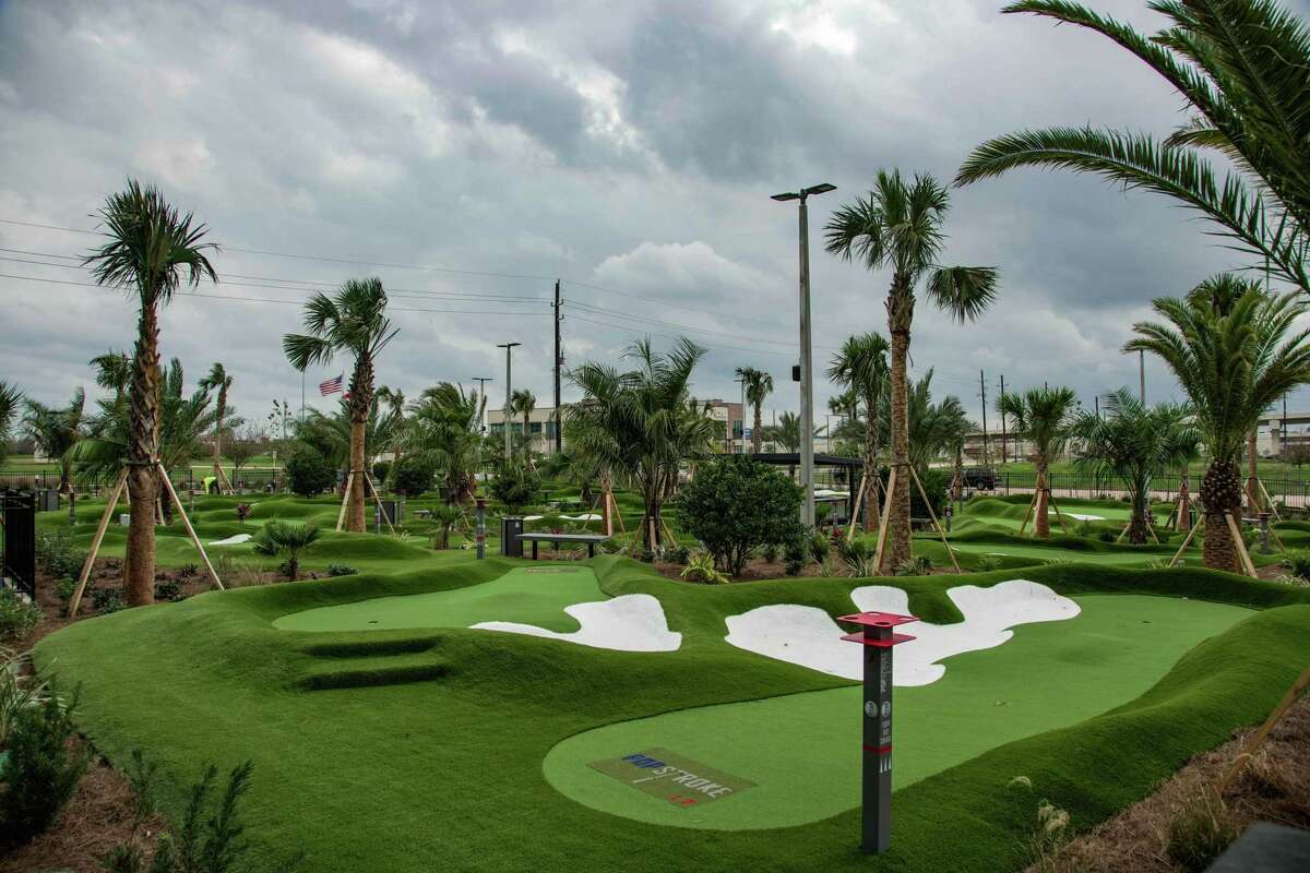 Tiger Woods' Popstroke in Katy adds final touches before grand opening