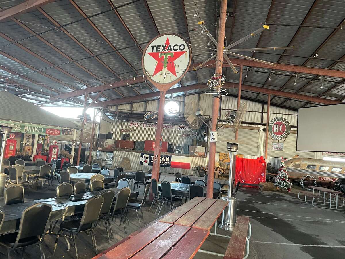 'Flat-out fun': Savor experience at Texas Pride Barbecue