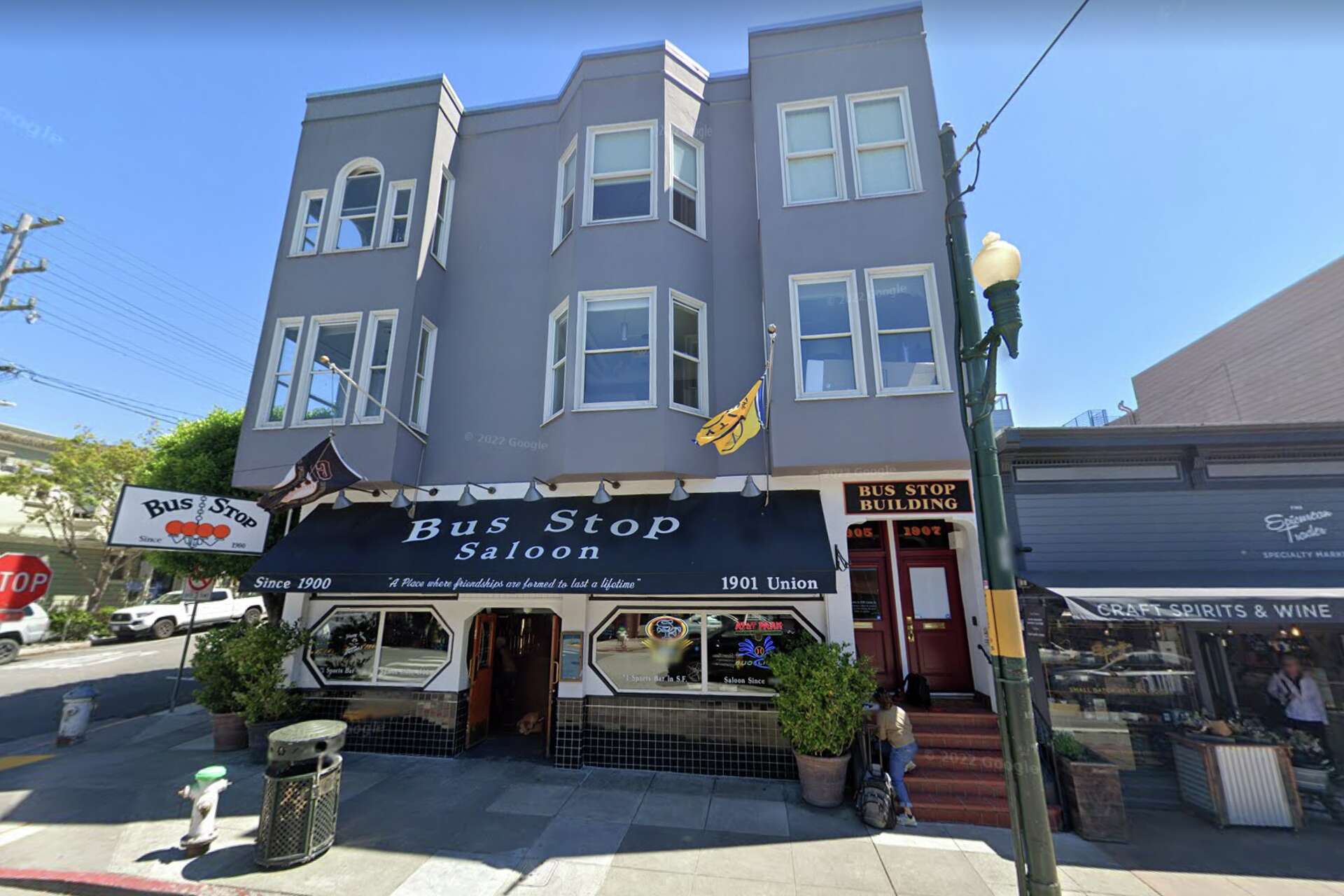 SF's Bus Stop Saloon eyes new restaurant on second floor