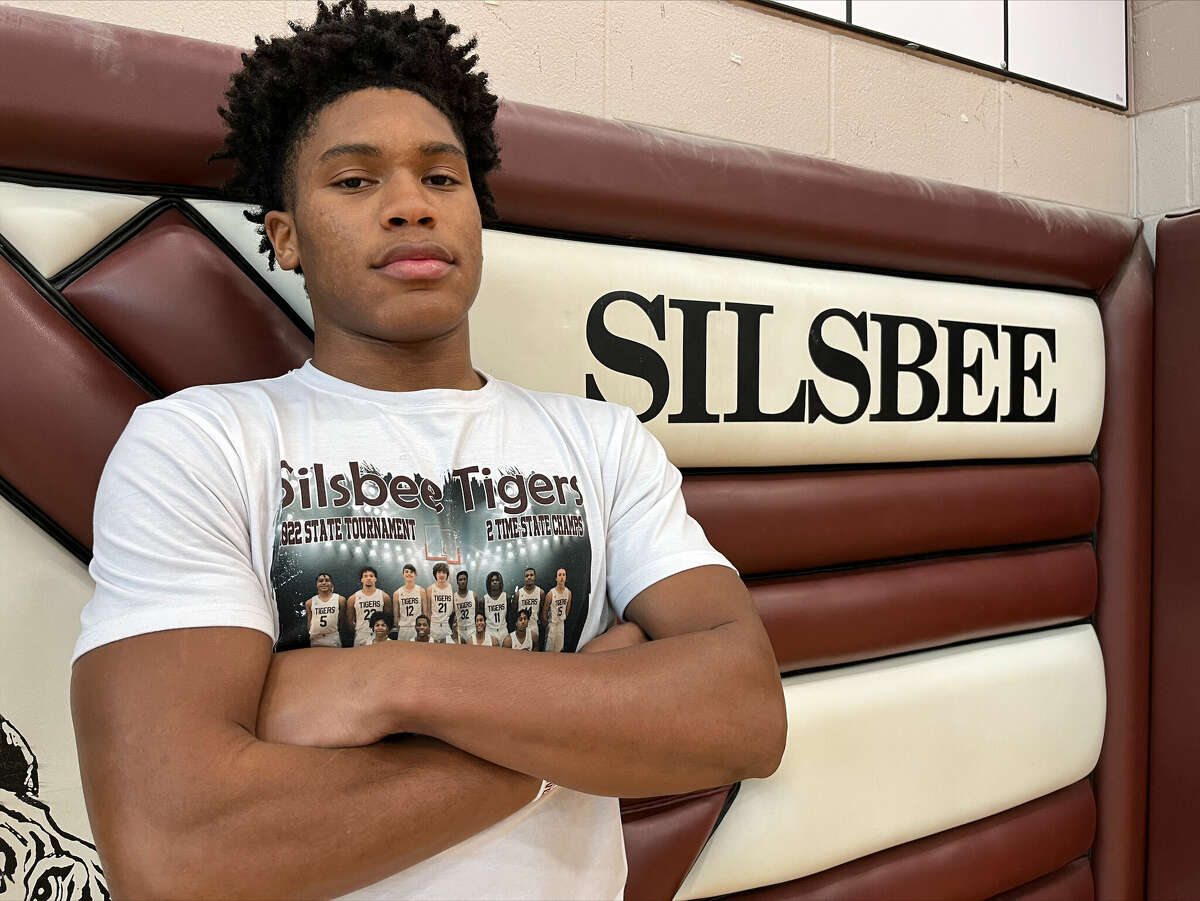 Silsbee stars shine as Super Gold Football Players of the Year