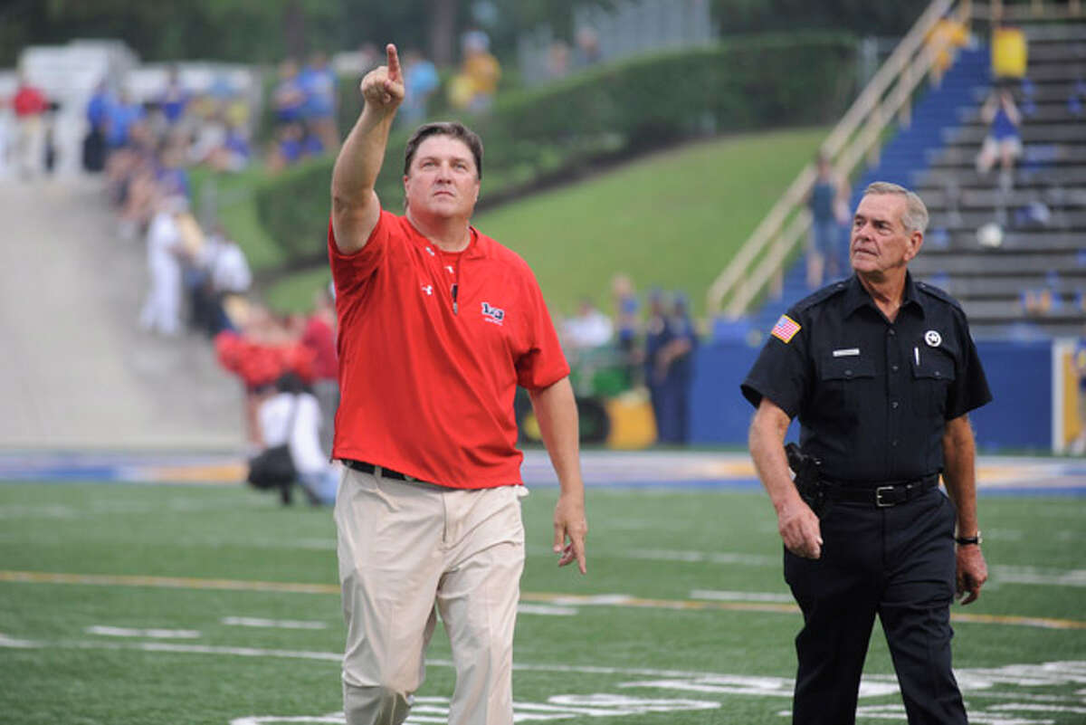 Lamar falls to McNeese 30-27 in season opener