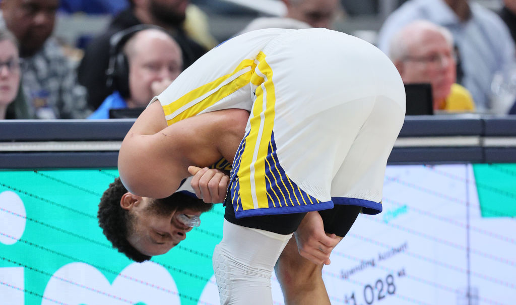 Steph Curry expected to miss 'a few weeks' due to injury