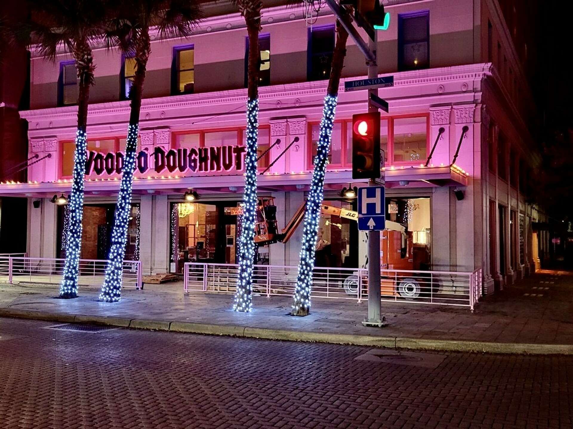 Voodoo Donuts opens first San Antonio location