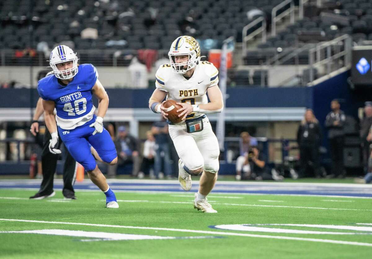 Poth football falls short in state-title quest