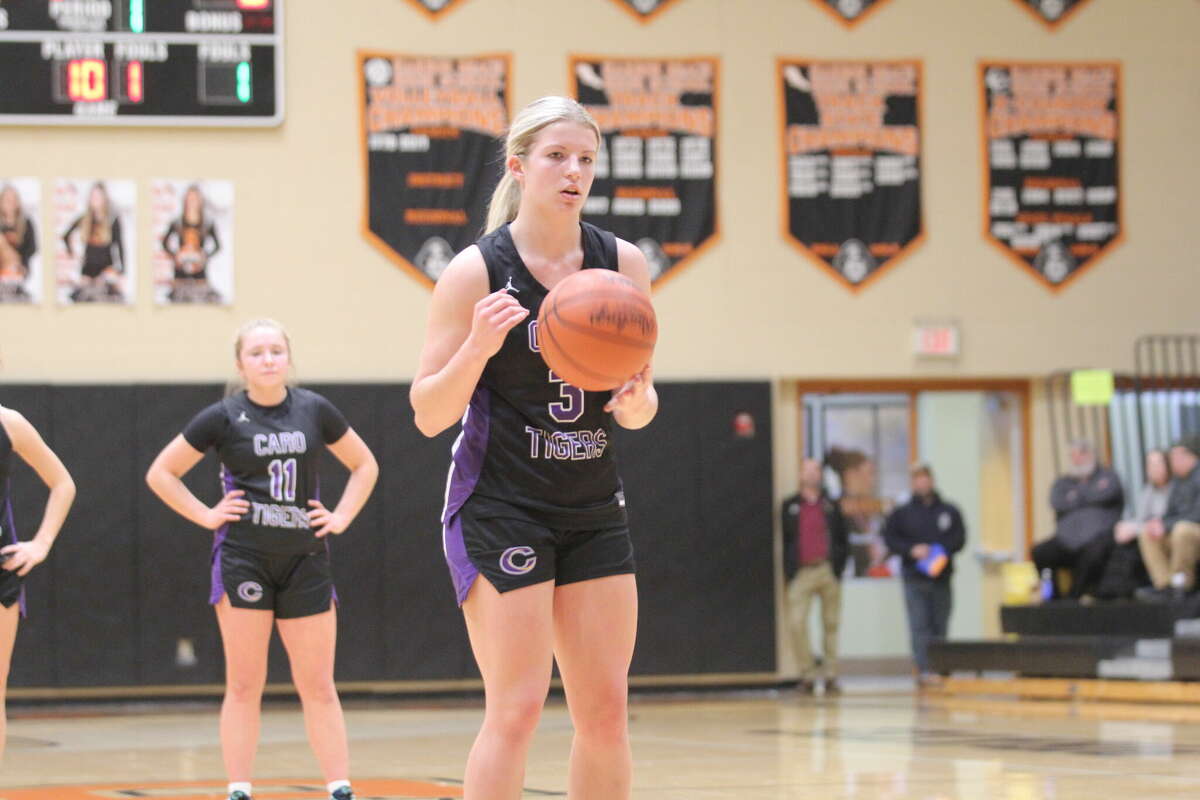 The Pirates fell to Caro, still in search of their first victory