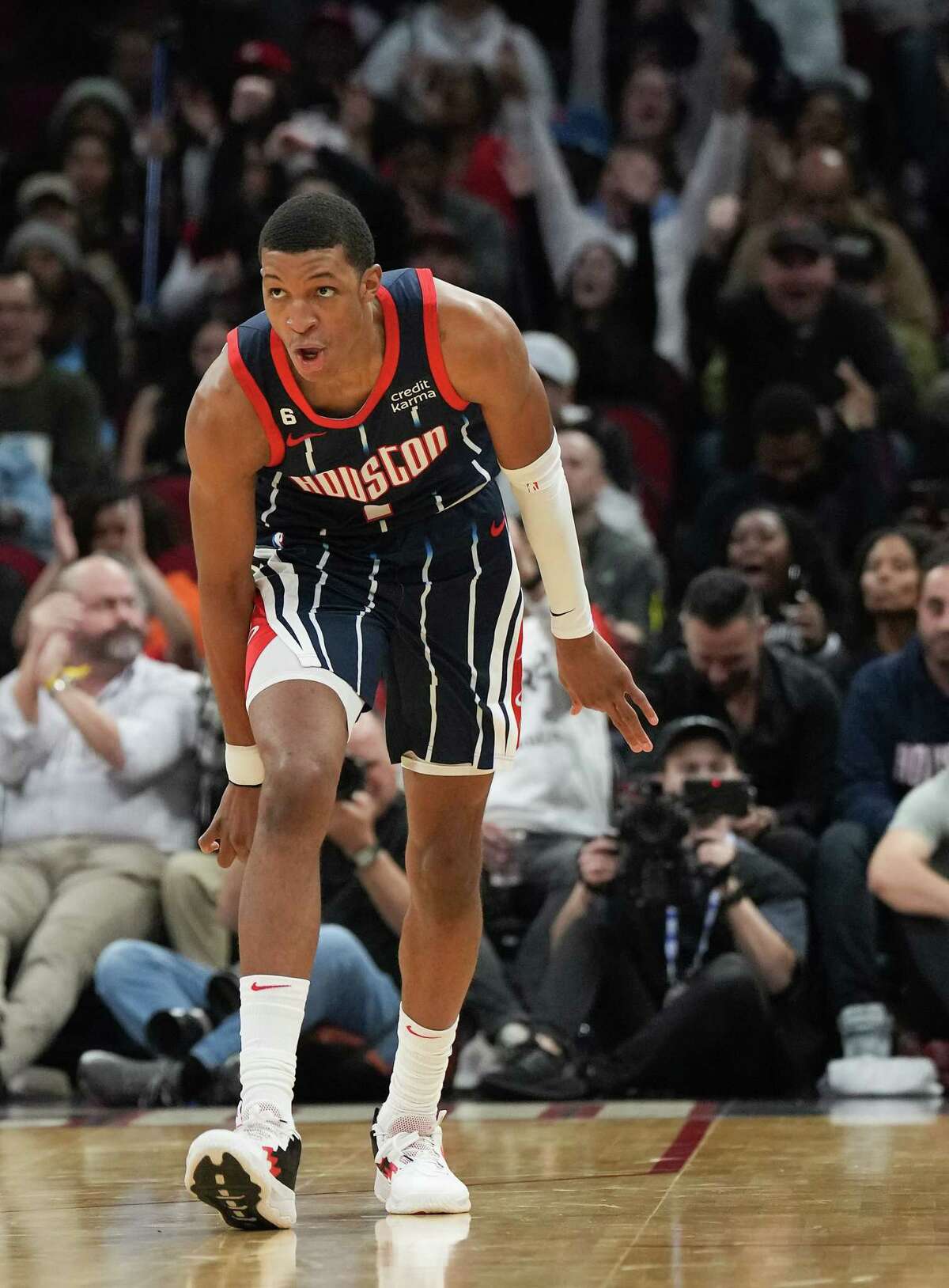 Houston Rockets: A father's assist for rookie Jabari Smith Jr.